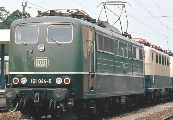Piko 51315 HO Scale 1/87 ~BR 151 Electric DB IV Green – East Car Audio
