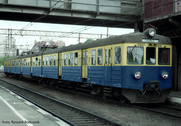 Piko 51452 HO Scale 1/87 EN 57 Electric Railcar PKP IV Sound – East Car ...
