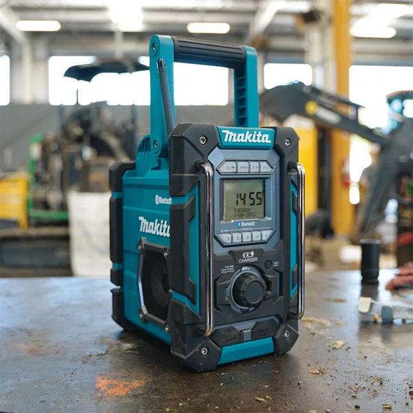Makita XRM10 18V LXT/12V max CXT Lithium-Ion Cordless Bluetooth Job Si ...